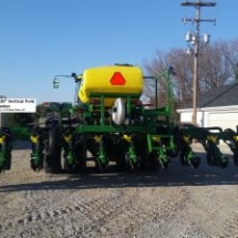 CCS Bulk Fill Planter Toolbars - Moore-Built, Inc